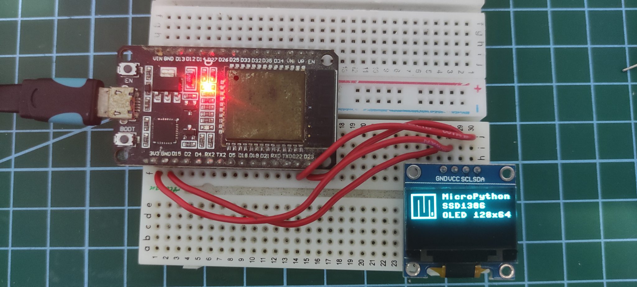 MicroPython: Interfacing with SSD1306 OLED display