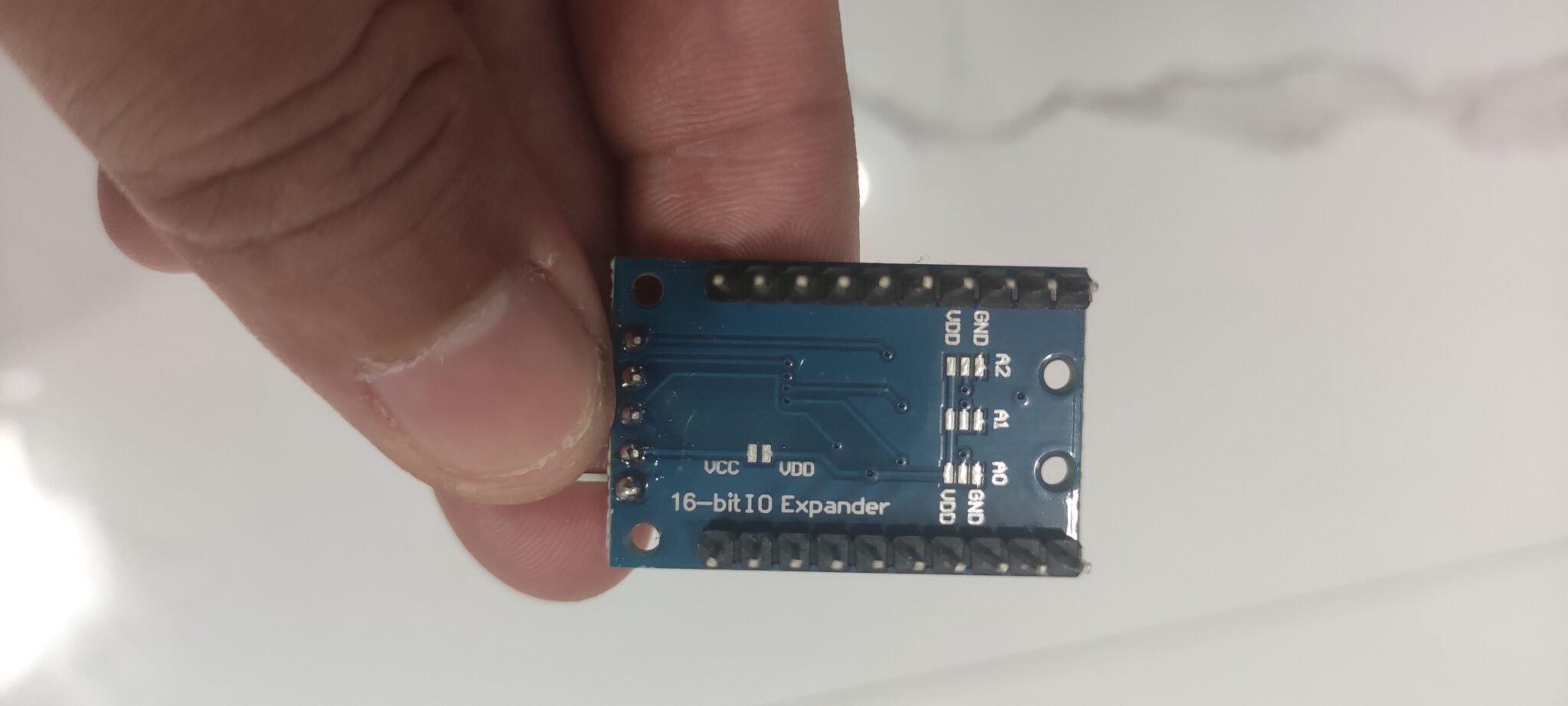 Interface ESP32 with the PCF8575 I/O Port Expander